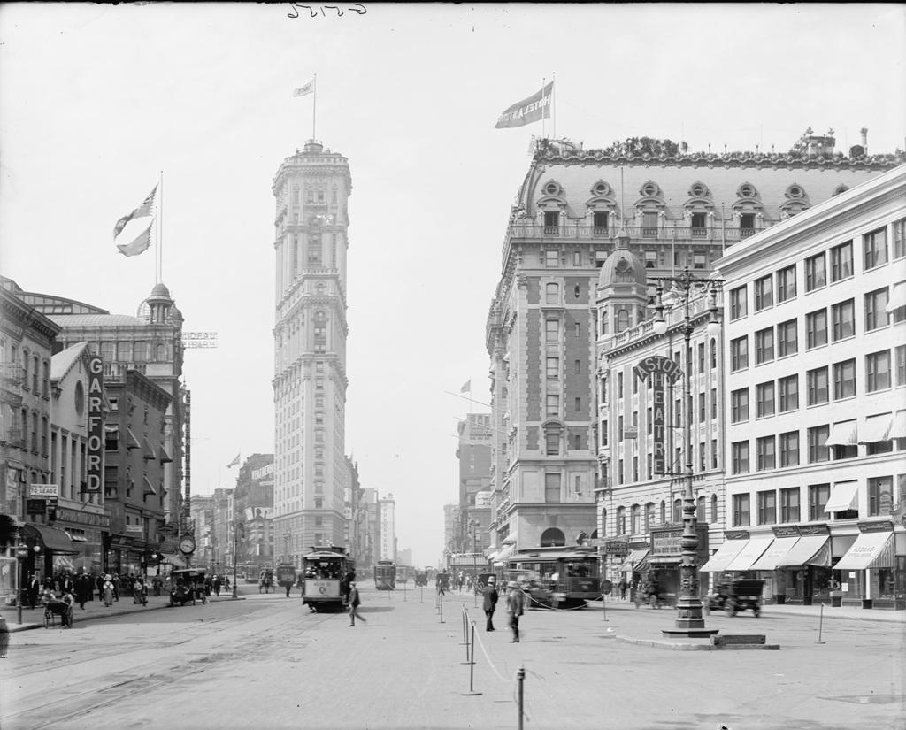 1908: The Rise of Times Square - Times Building & Hotel Astor