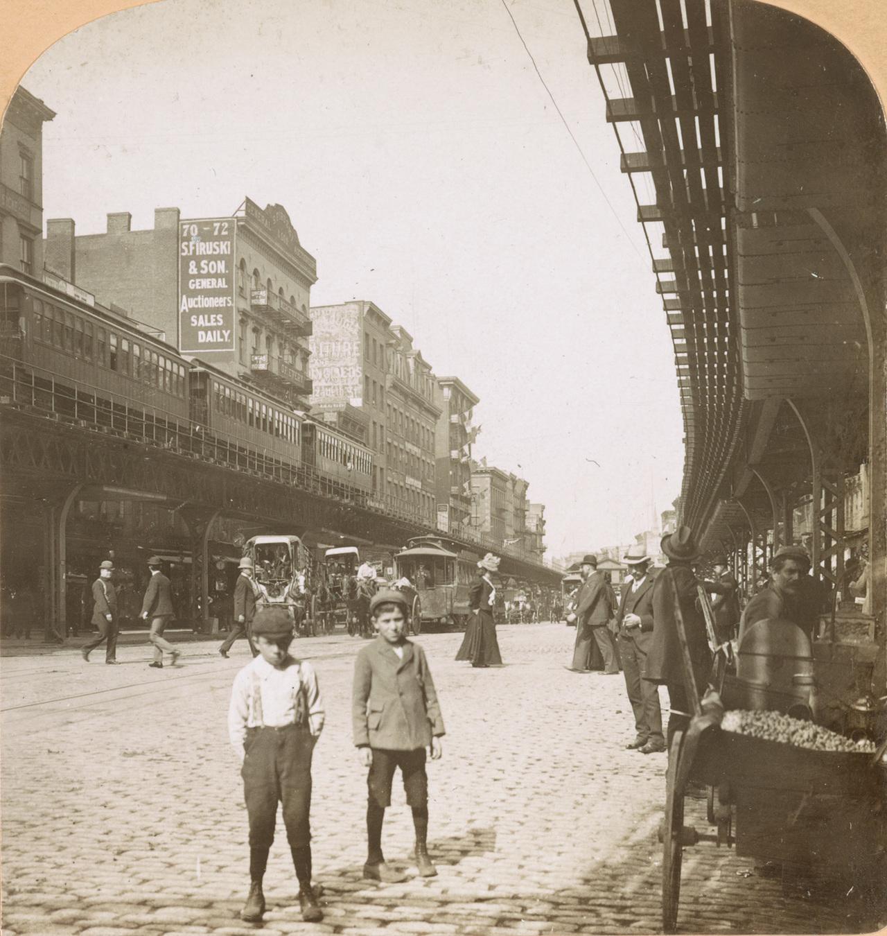Under the Elevated Railroad at the Bowery - NYC in 1901