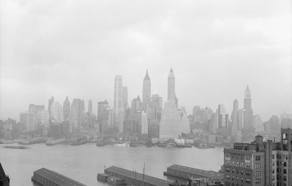 VIew of Downtown Manhattan - NYC in 1931