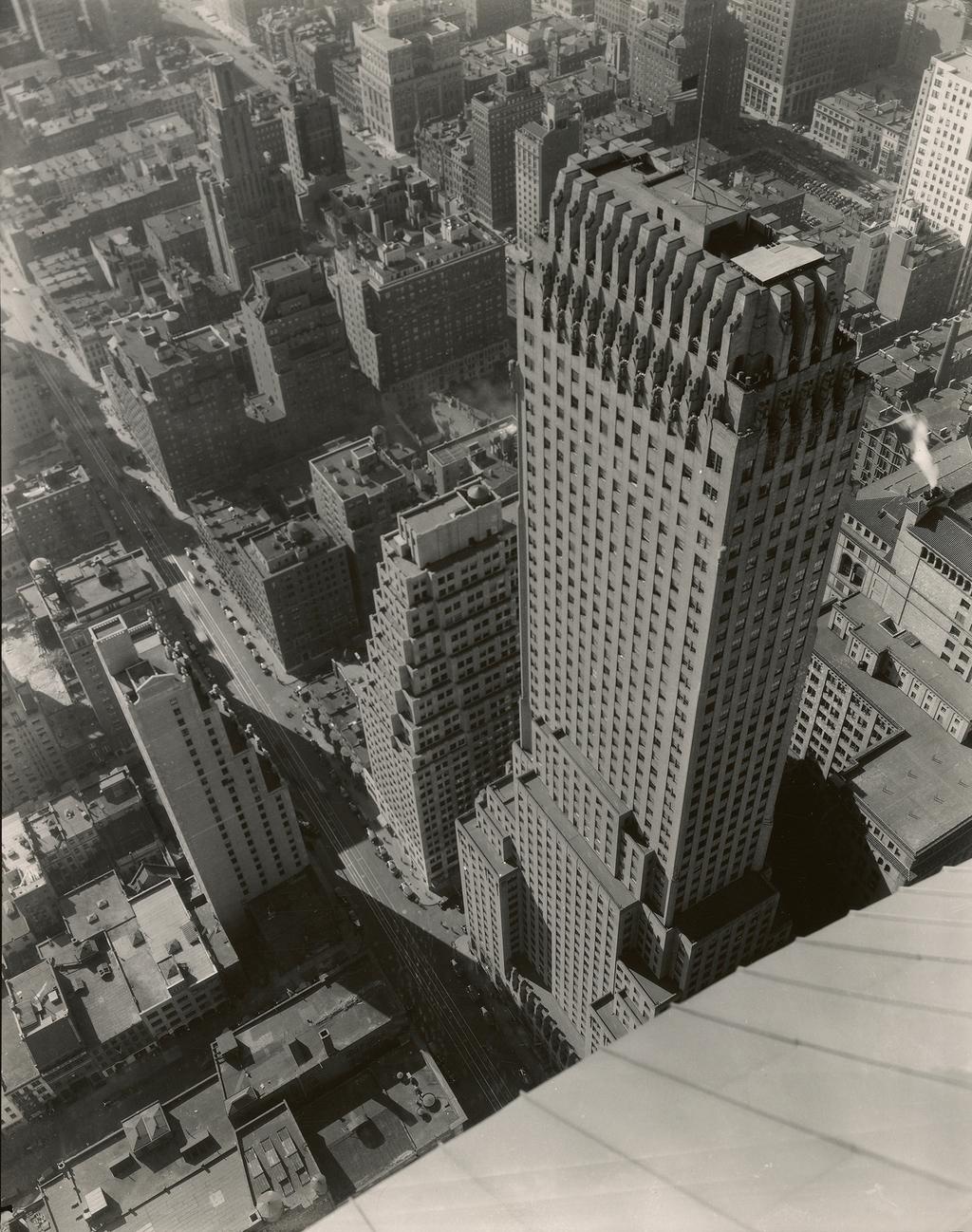 The Chanin Building, Midtown Manhattan - NYC in 1935